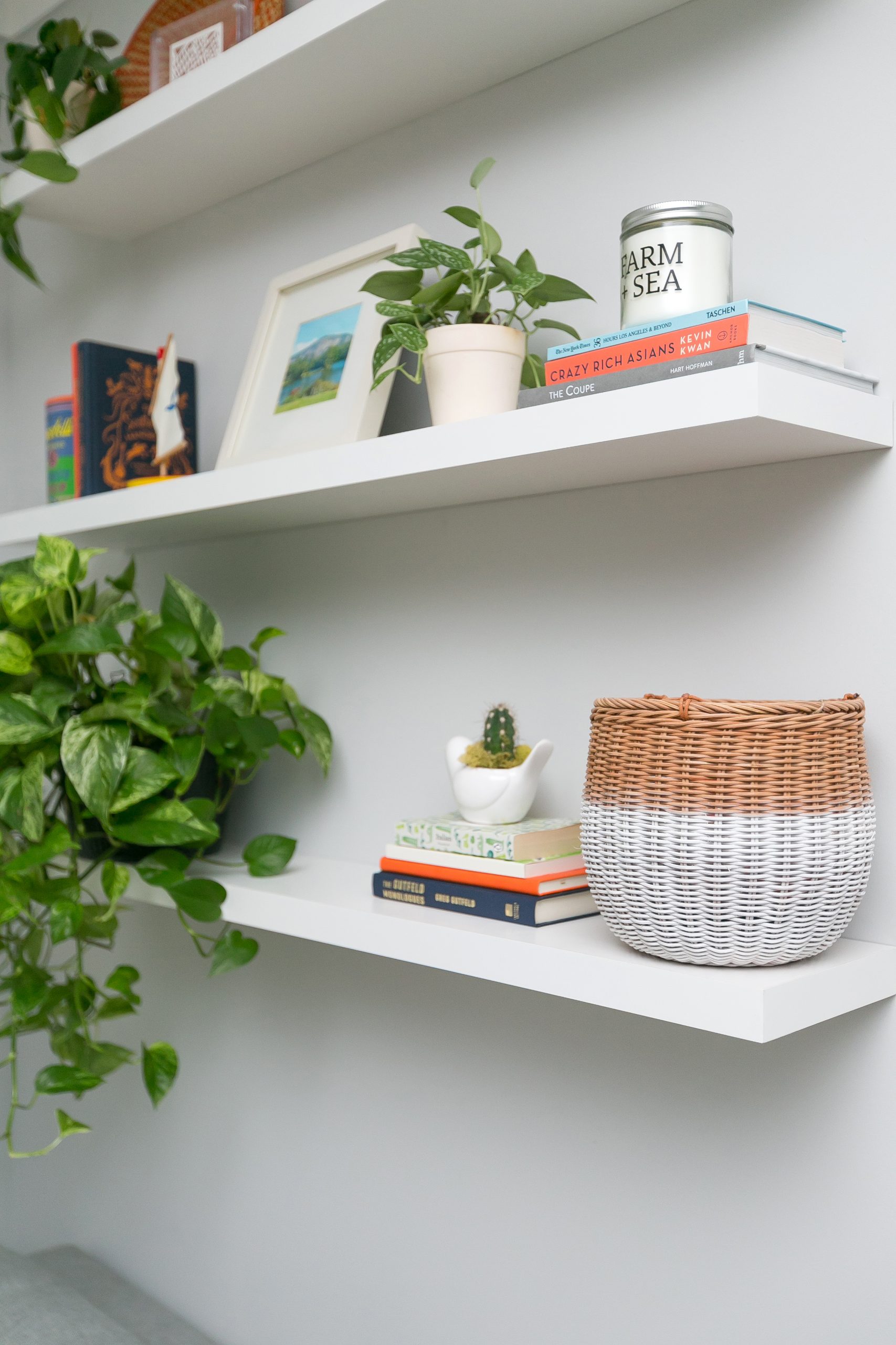 How to Style Books - Charleston Home + Design Magazine, Home ...
