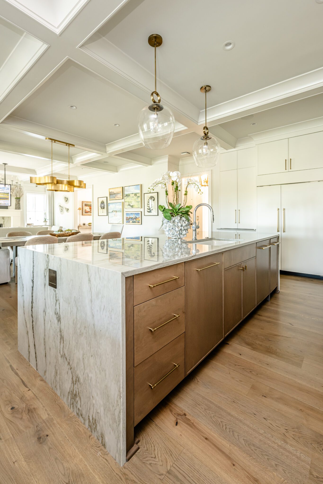 A Custom-Built Kitchen With Lived-In Charm - Charleston Home + Design ...