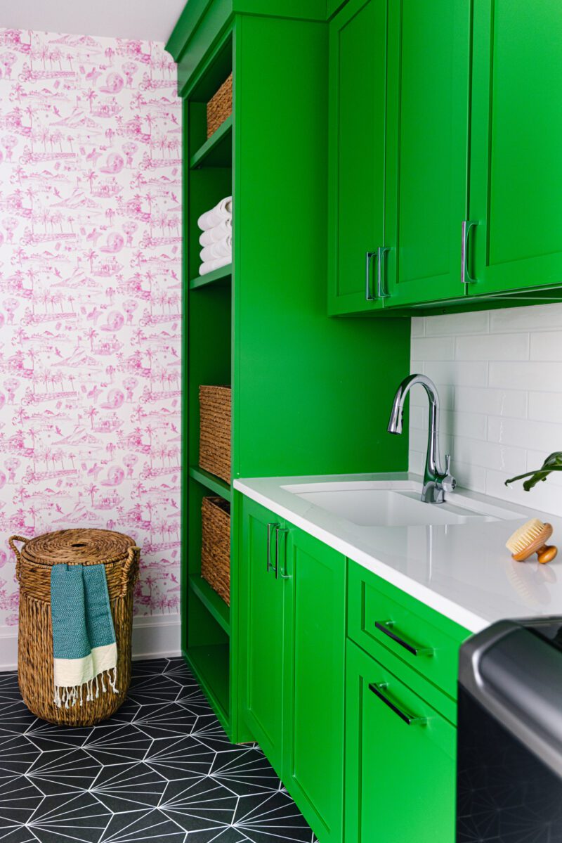 15 Local Laundry Rooms We're Jealous Of - Charleston Home + Design ...