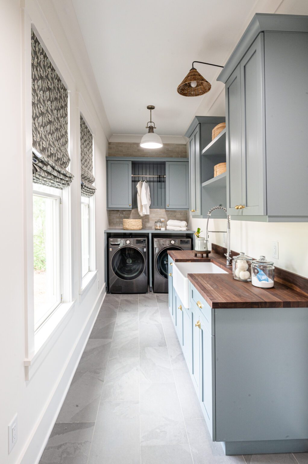 15 Local Laundry Rooms We're Jealous Of - Charleston Home + Design ...