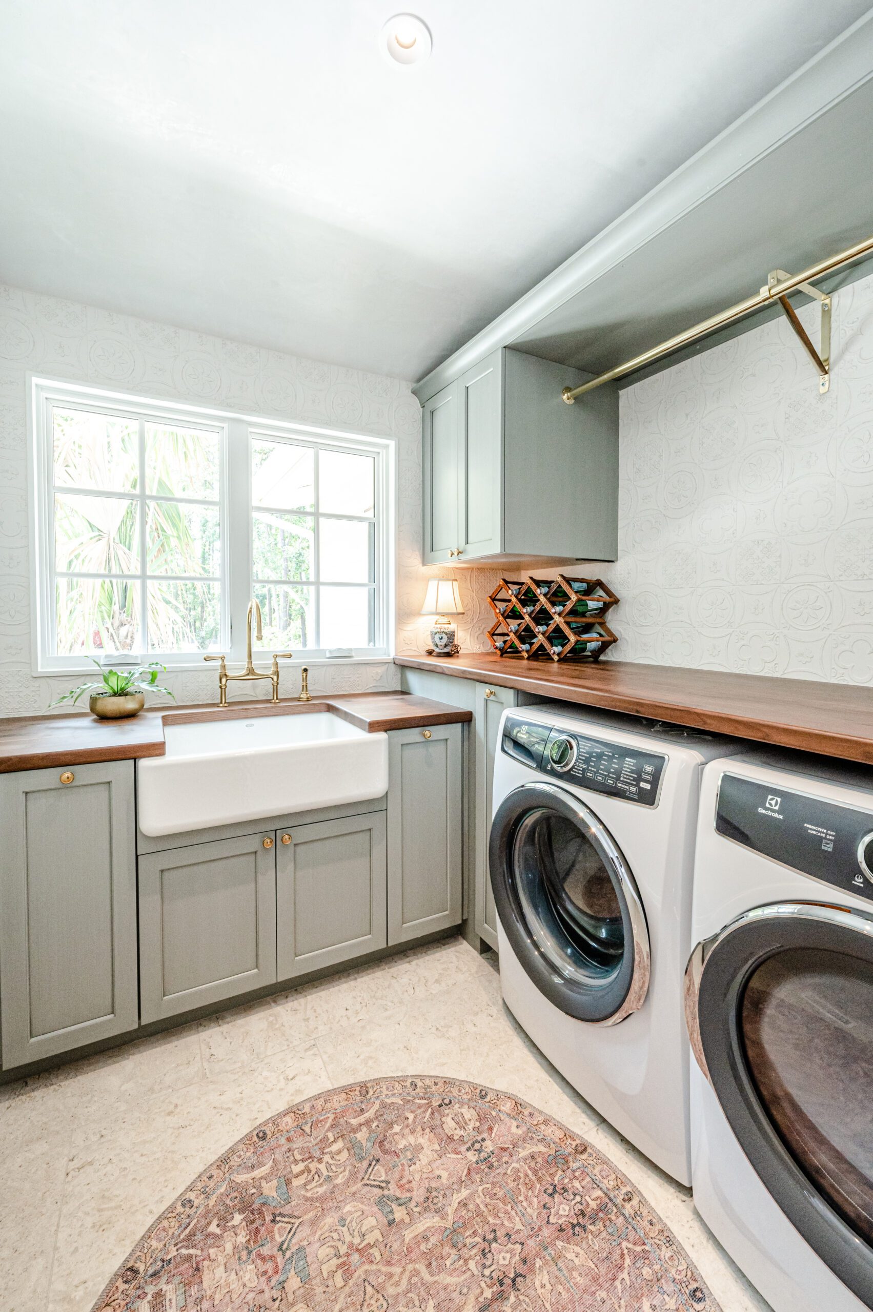 15 Local Laundry Rooms We're Jealous Of - Charleston Home + Design ...