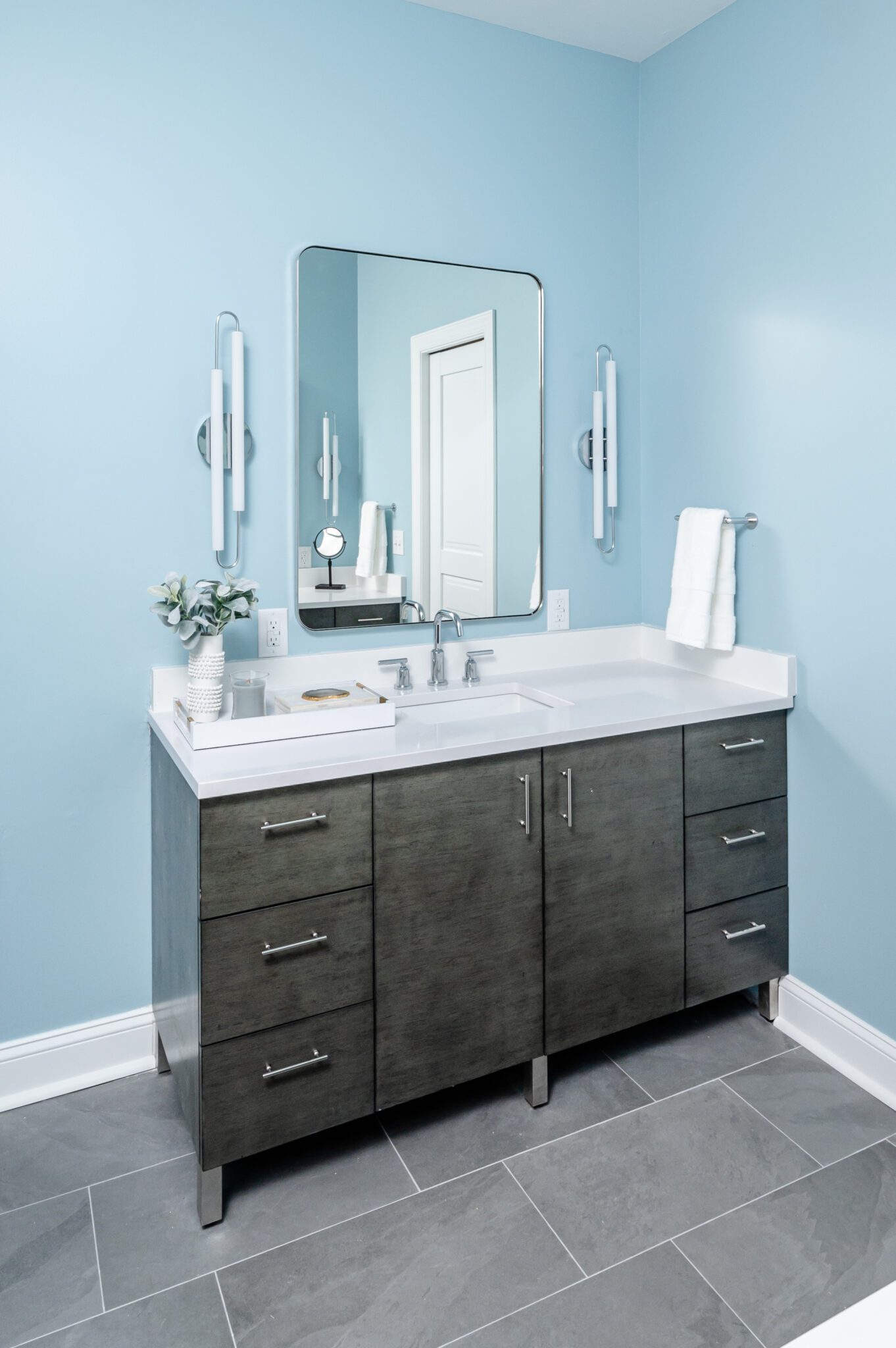 A Modern Bathroom Tune-Up with Simply Curated Designs - Charleston Home + Design Magazine, Home ...