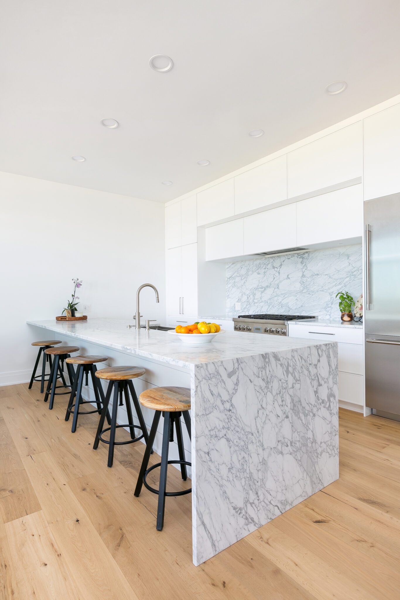 Local Inspo: Kitchen Counter-Splashes - Charleston Home + Design ...