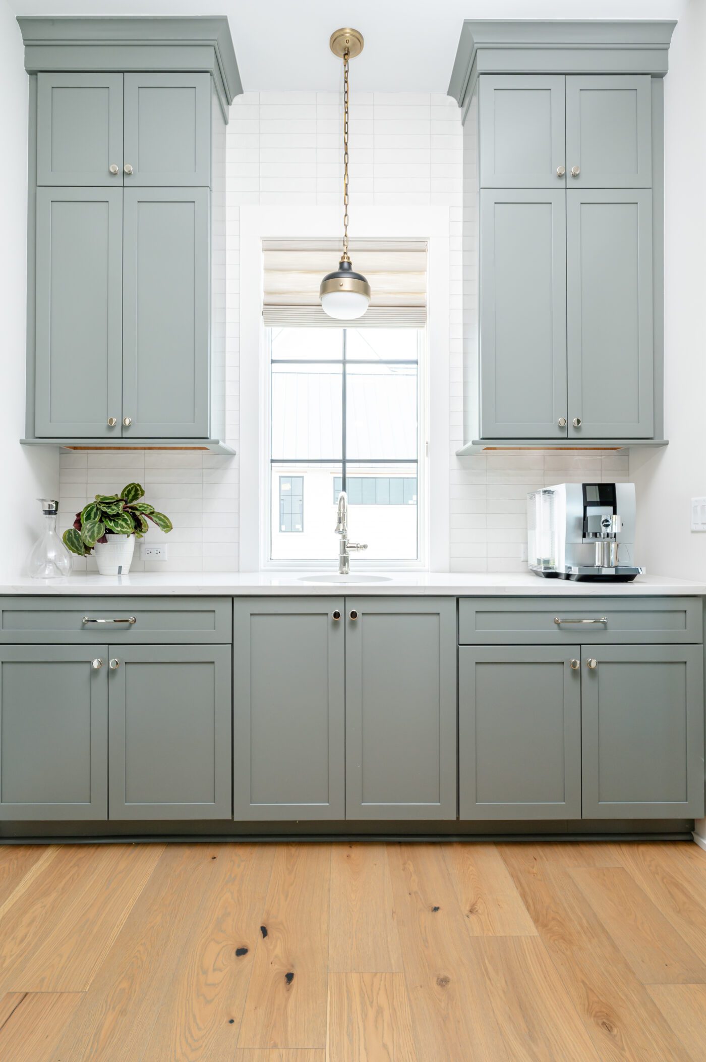 Coastline Inspired Design by Charleston Cabinets Inc. - Charleston Home ...