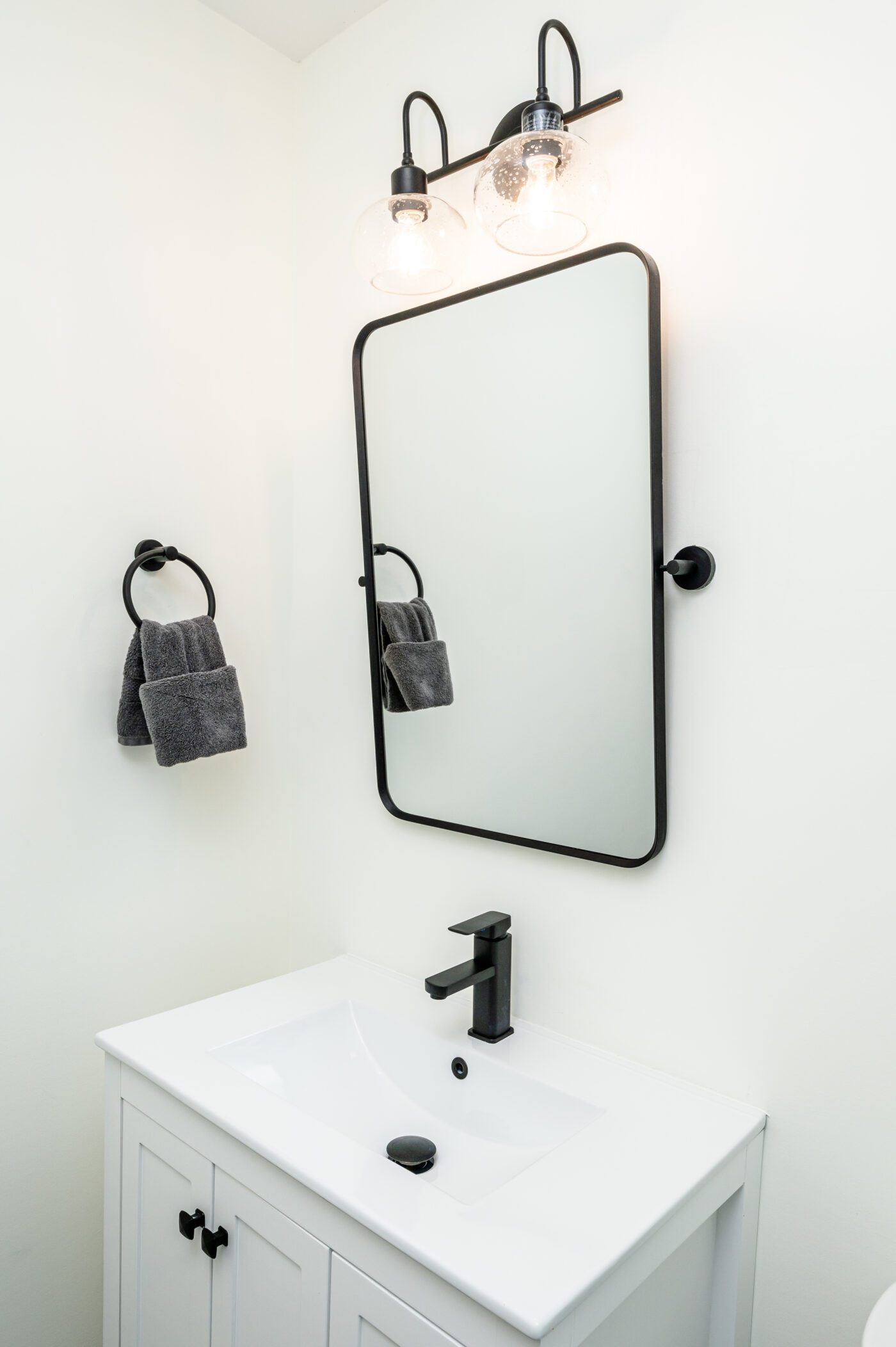 A Vanity Is Only As Good As Its Lighting - Charleston Home + Design ...