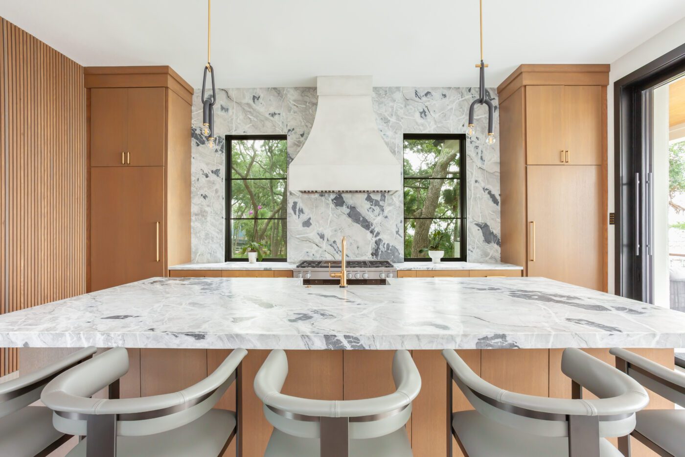 Local Inspo: Kitchen Counter-Splashes - Charleston Home + Design ...