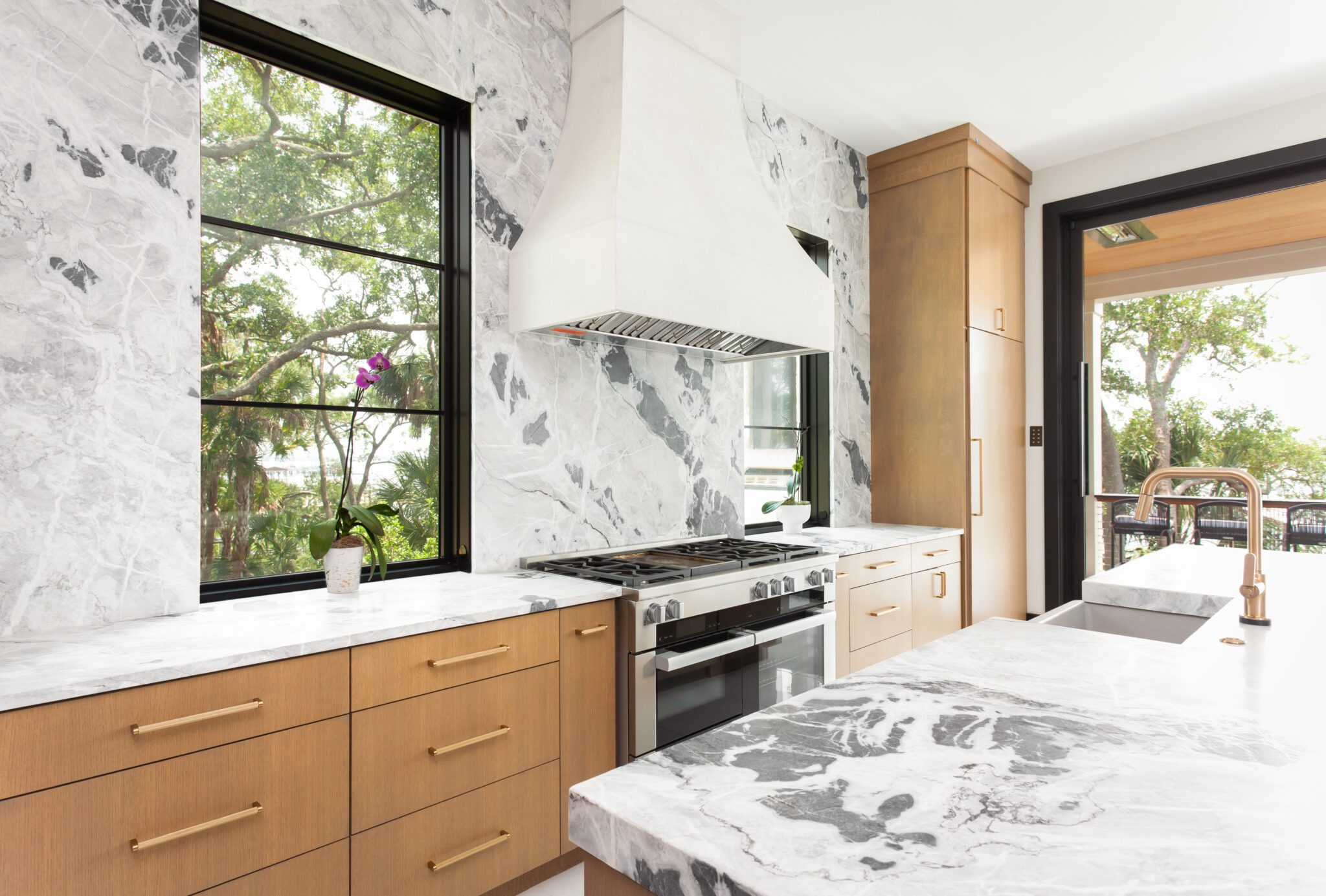 Local Inspo: Kitchen Counter-Splashes - Charleston Home + Design ...