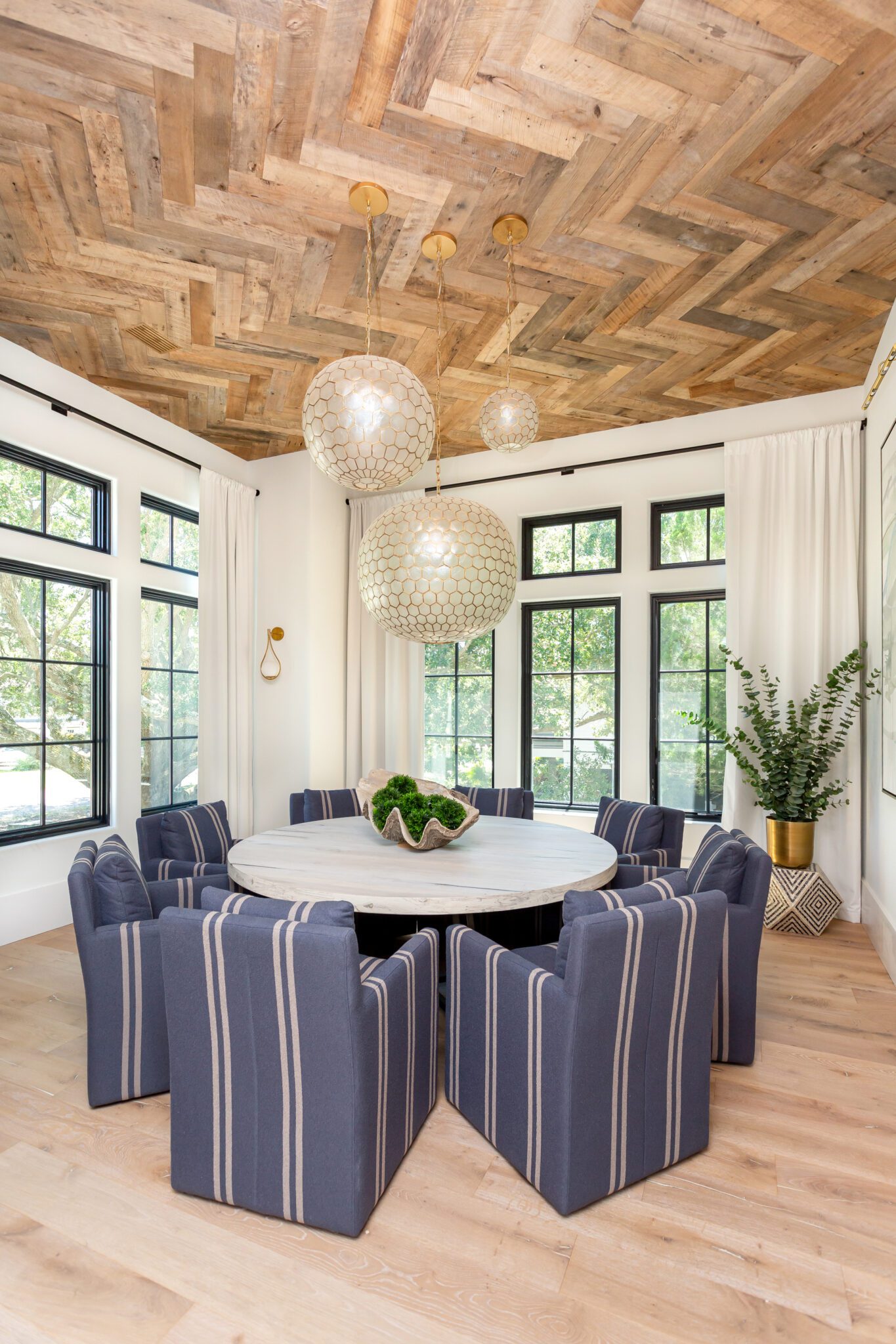Laid-Back Luxury with Steven Shell Living - Charleston Home + Design ...