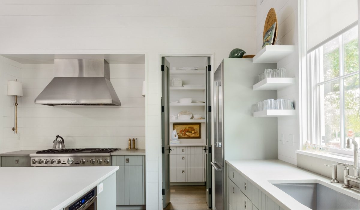 New Kitchen Must Haves: What Charleston Homeowners are Prioritizing in ...